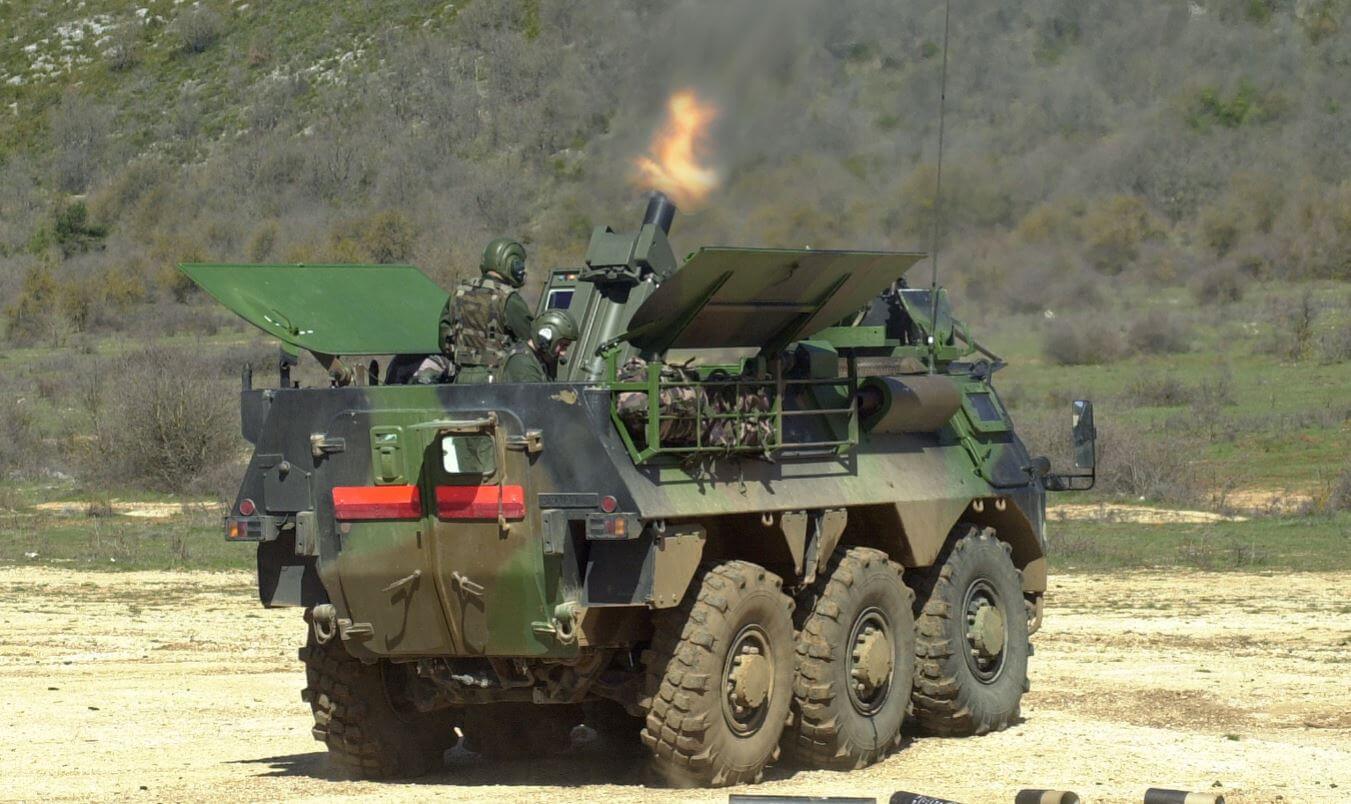 14 juillet : Le VBMR « Griffon » a défilé pour la première fois ...